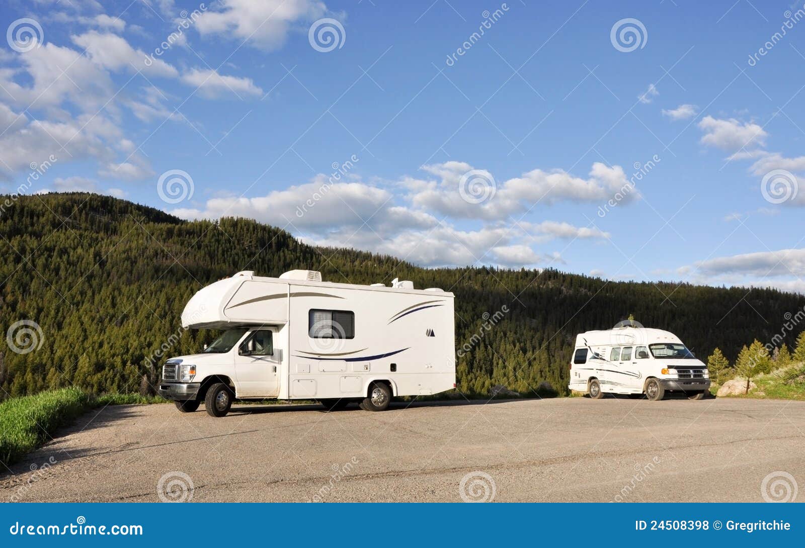 Rvs at nature trail stock photo. Image of travel, clouds - 24508398