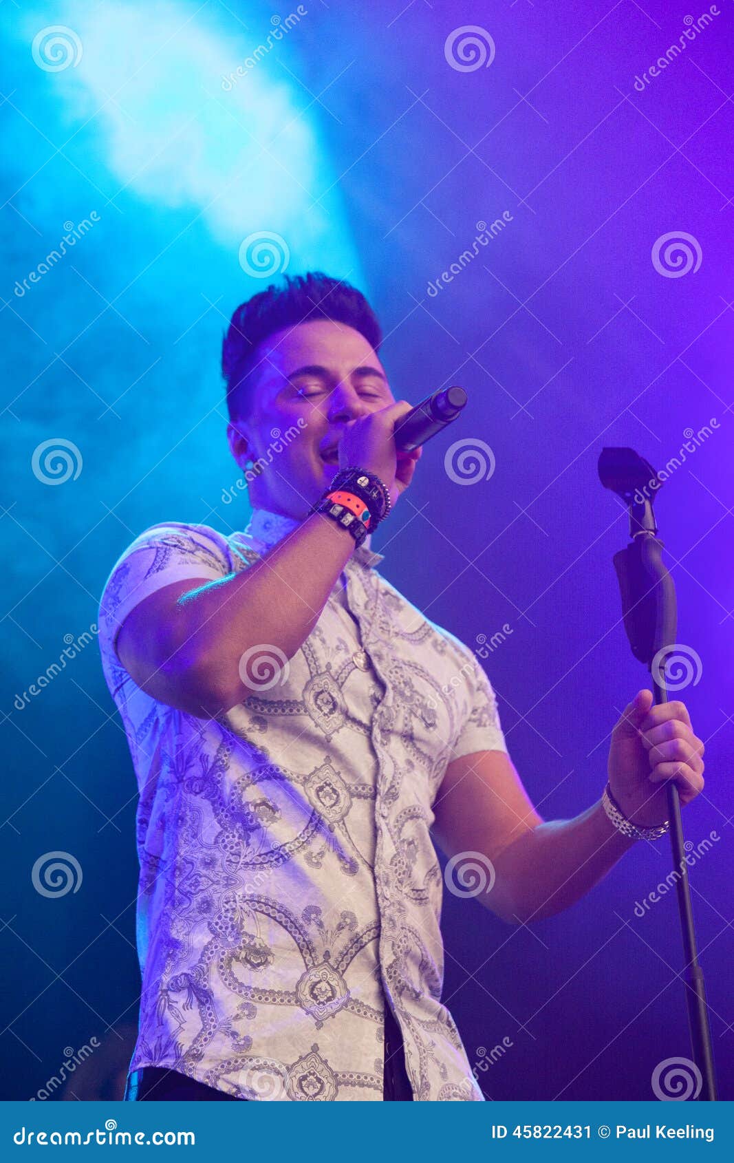 Ryan Dolan photo éditorial. Image du ventilateurs, chanteurs - 45822431