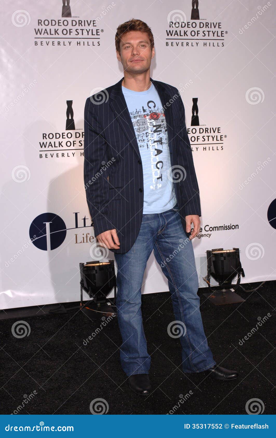 Ryan Seacrest, Herb Ritts, Mario Testino Fotografia Editorial - Imagem ...