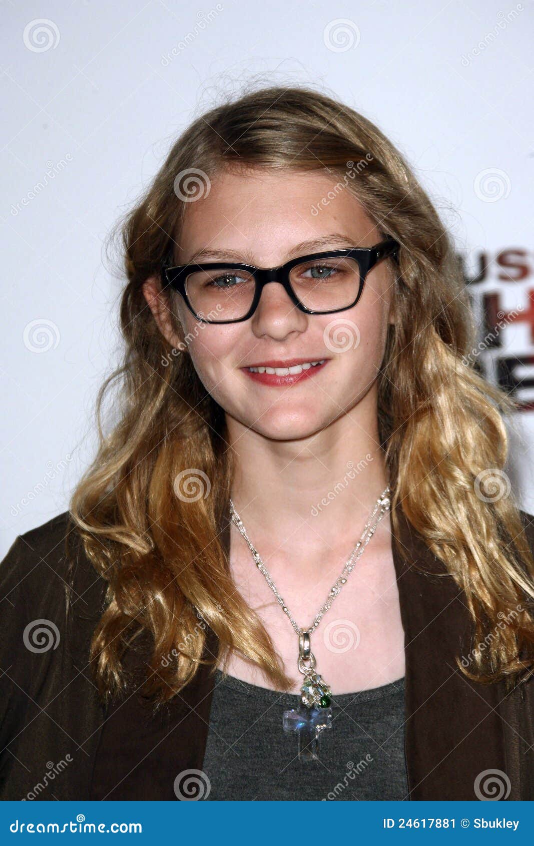 Ryan Simpkins en foto editorial. Imagen de tres, oeste - 24617881