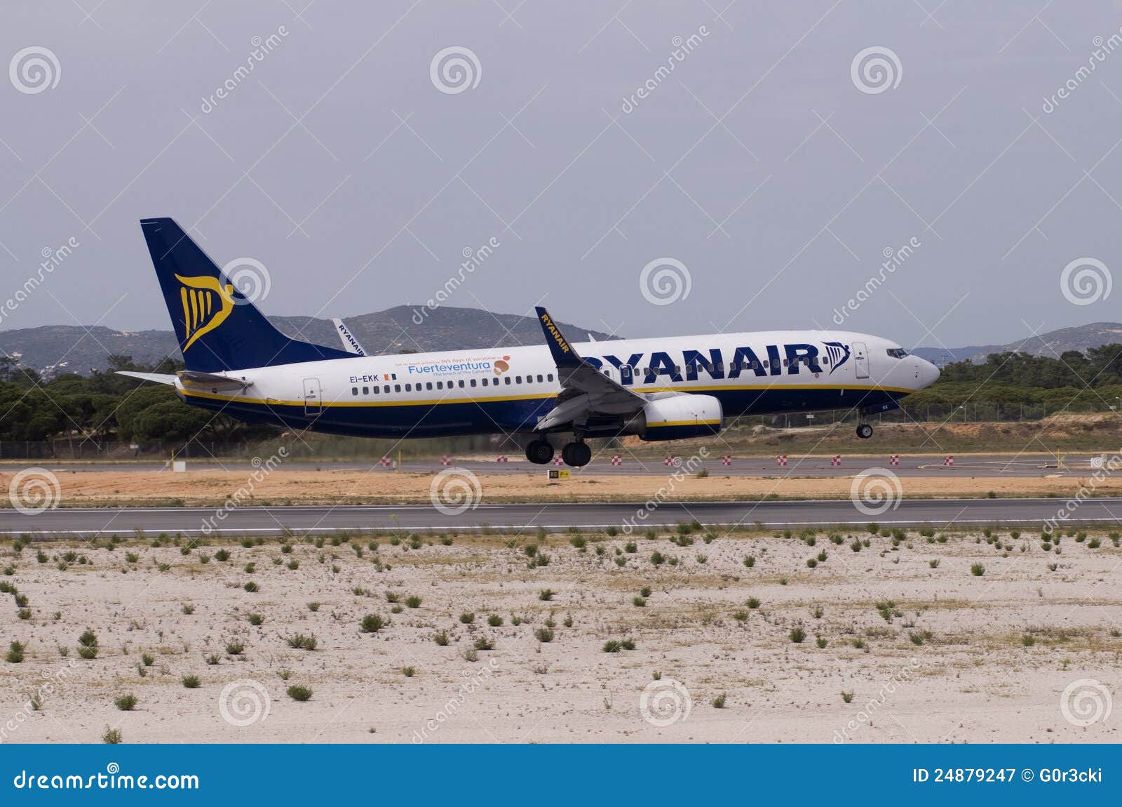 Boeing 747 Landing Stock Photography | CartoonDealer.com #78126770