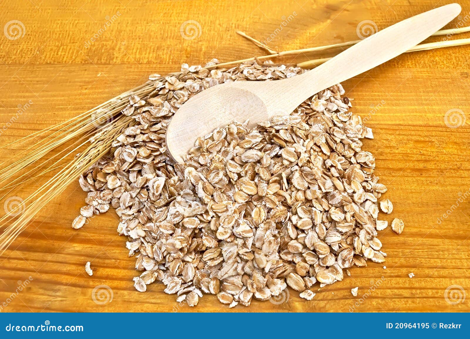 Rye flakes with a spoon stock image. Image of breakfast - 20964195