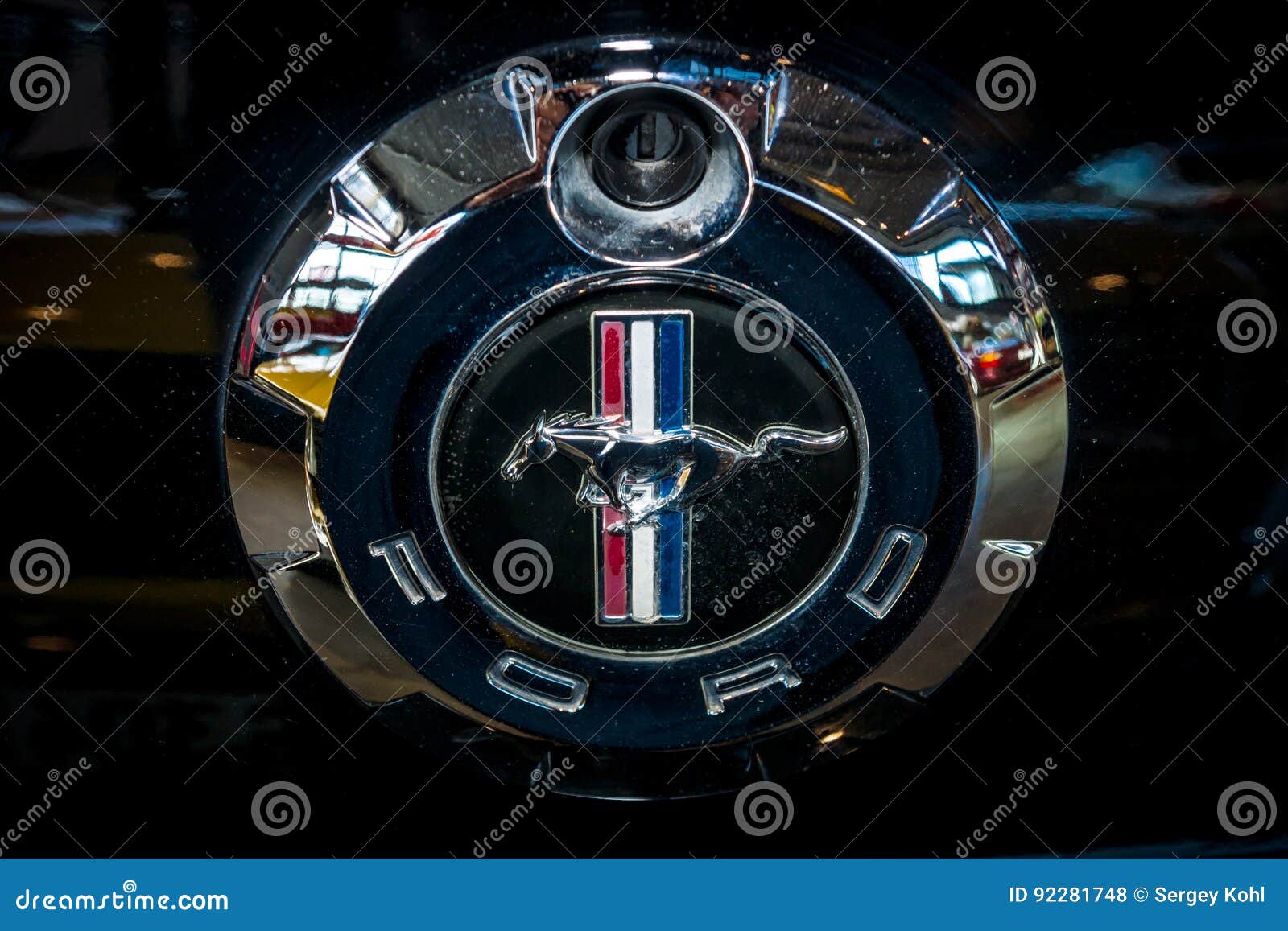 Símbolo De Ford Mustang, Primer Foto de archivo editorial - Imagen de ...
