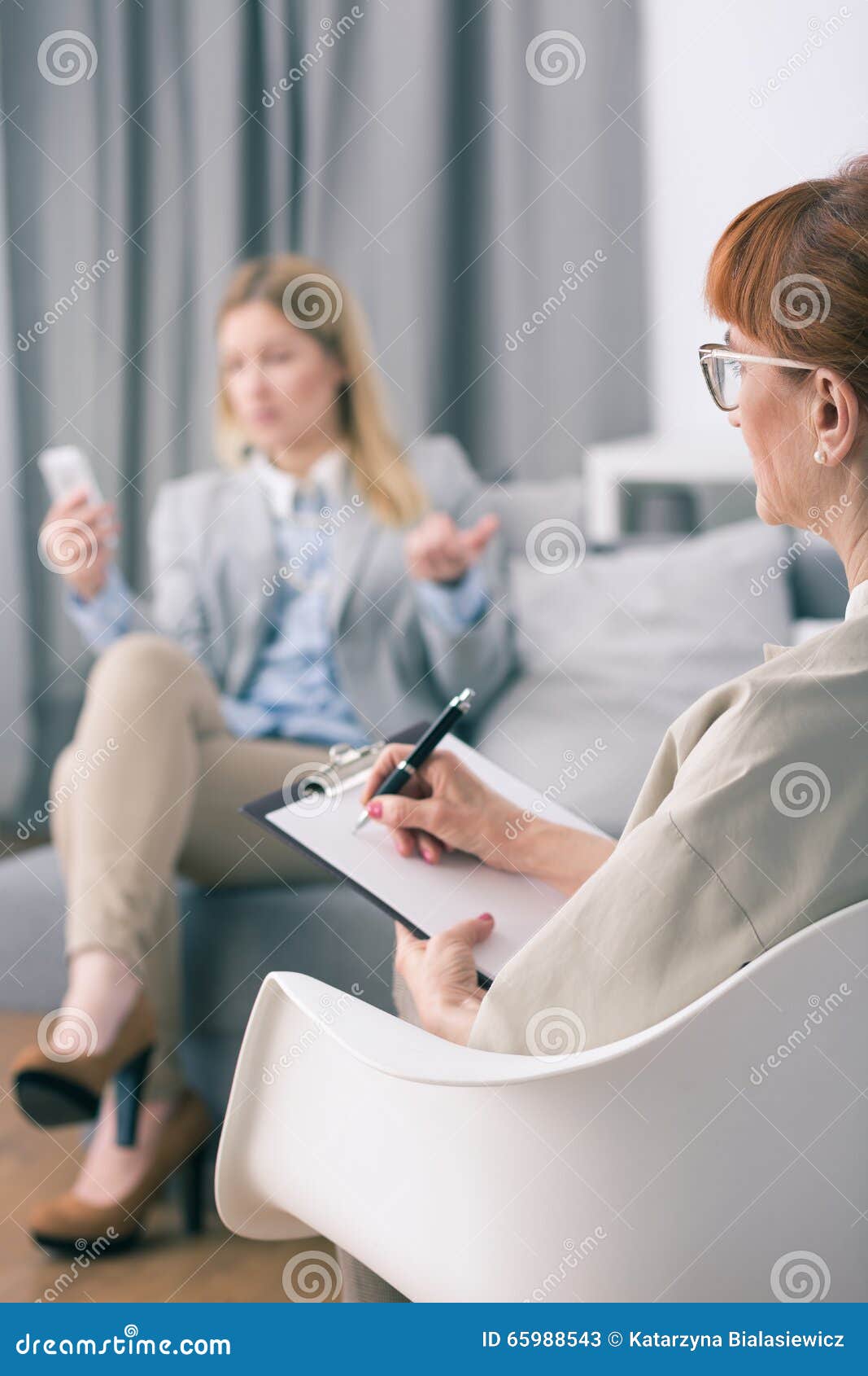 She s addicted to work stock image. Image of meeting - 65988543