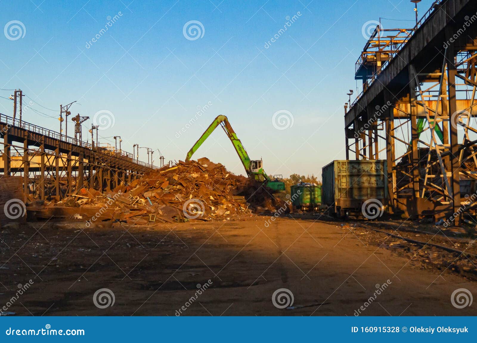 S Broom. Scrap Metal Loading. Mechanisms for Loading Scrap Metal ...