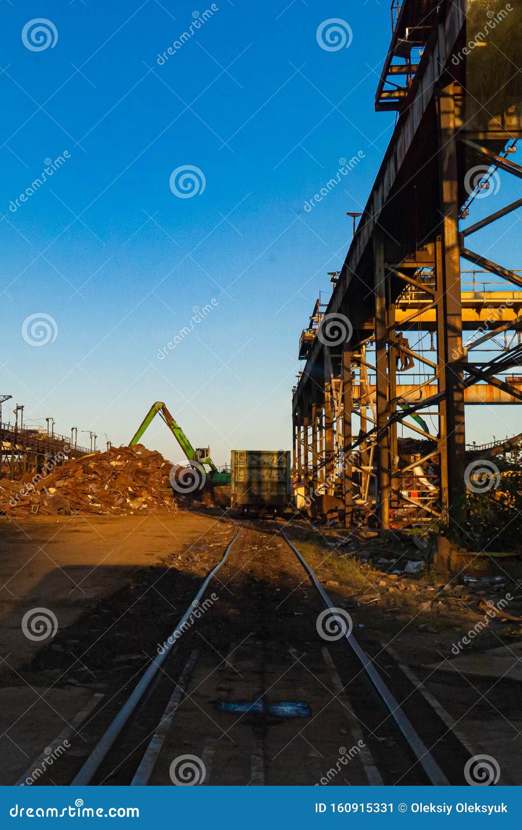 S Broom. Scrap Metal Loading. Mechanisms for Loading Scrap Metal ...