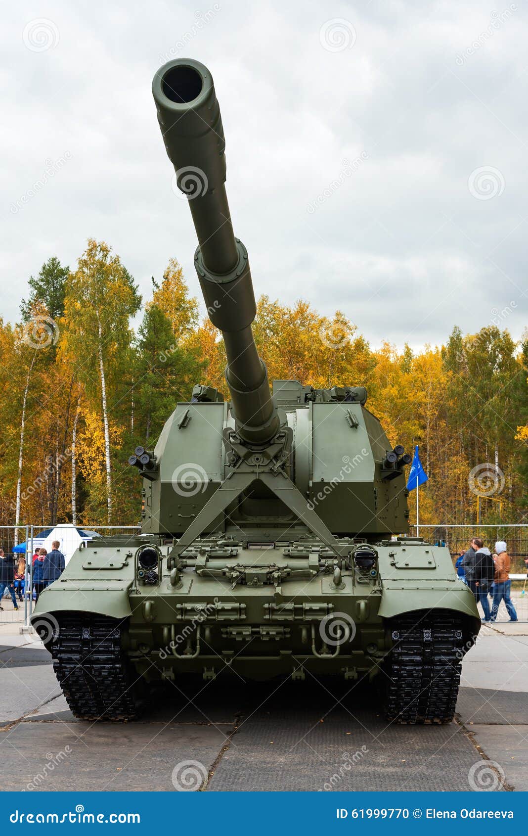 2S35 CC$SV obraz editorial. Obraz złożonej z wyposażenie - 61999770