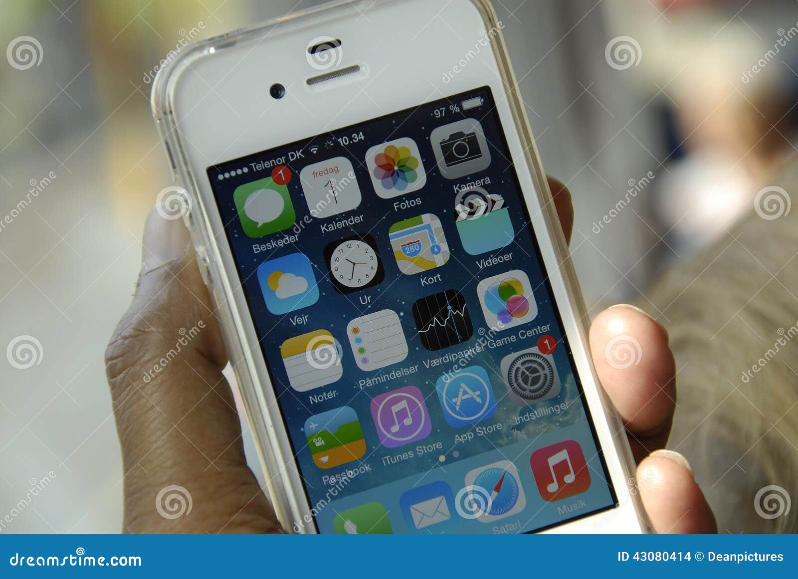 4s iphone obraz stock editorial. Obraz złożonej z kopenhagen - 43080414