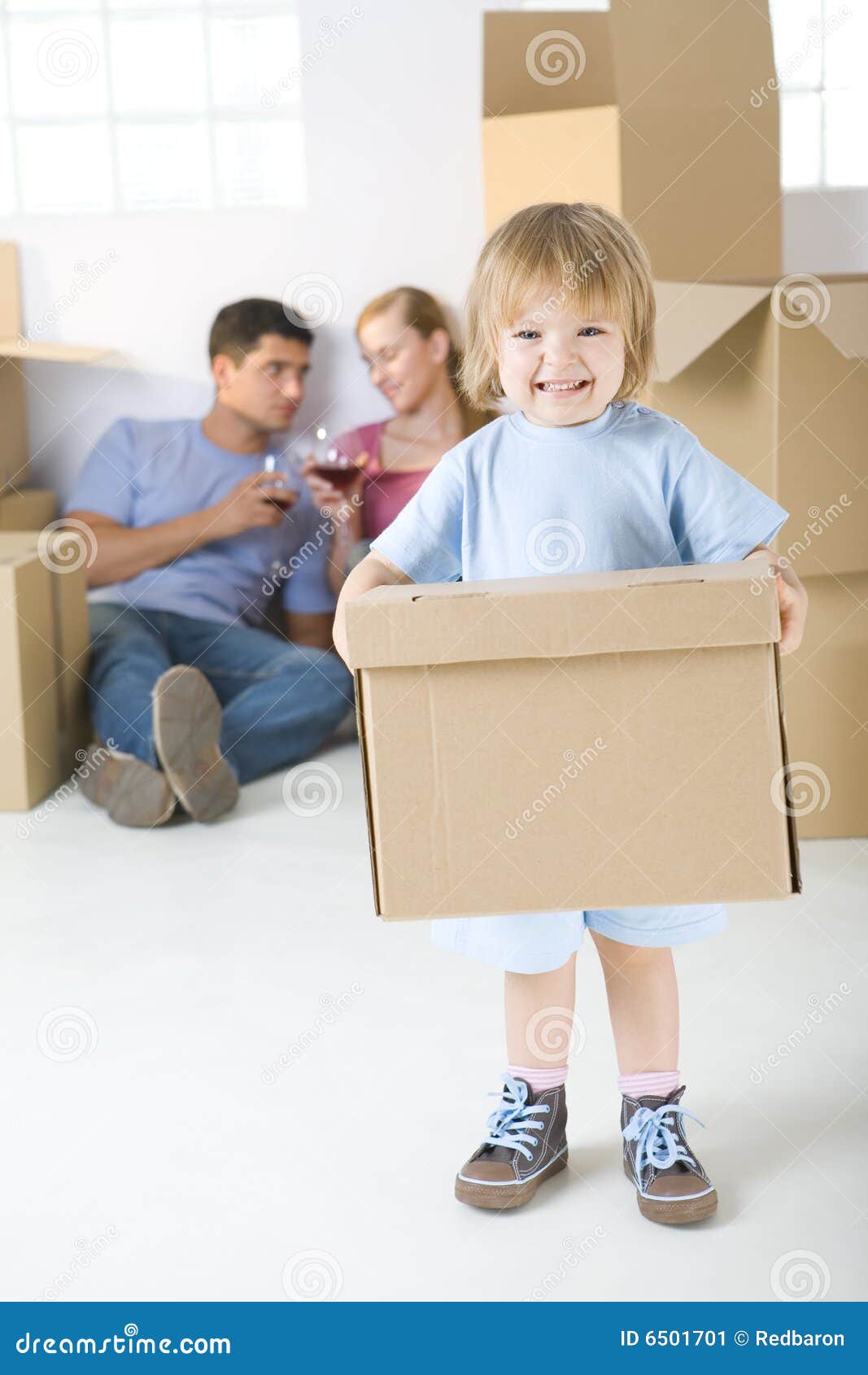 That s my box stock image. Image of caucasian, happy, cardboard - 6501701