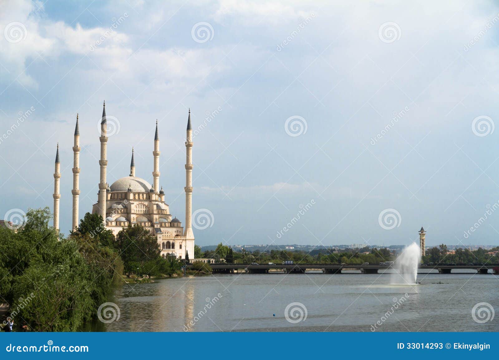 Sabanci Center Mosque in Adana Stock Image - Image of lake ...
