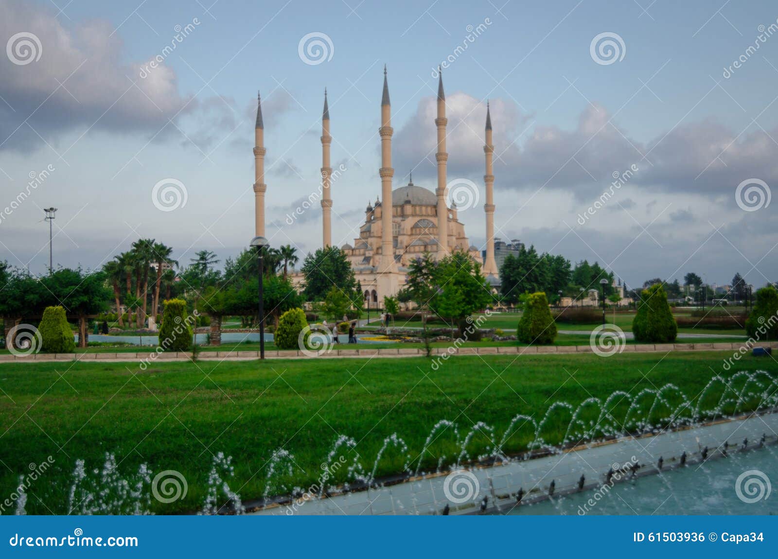 Sabanci Mosque and the Park Editorial Photo - Image of city, icon: 61503936