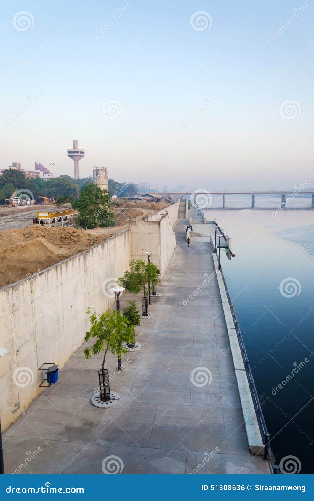 Sabarmati Riverfront in Ahmedabad Stock Photo - Image of management ...