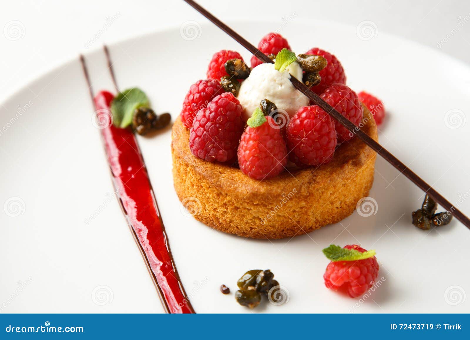 Sable Breton or Breton Shortbread with Vanilla Cream and Raspberry ...