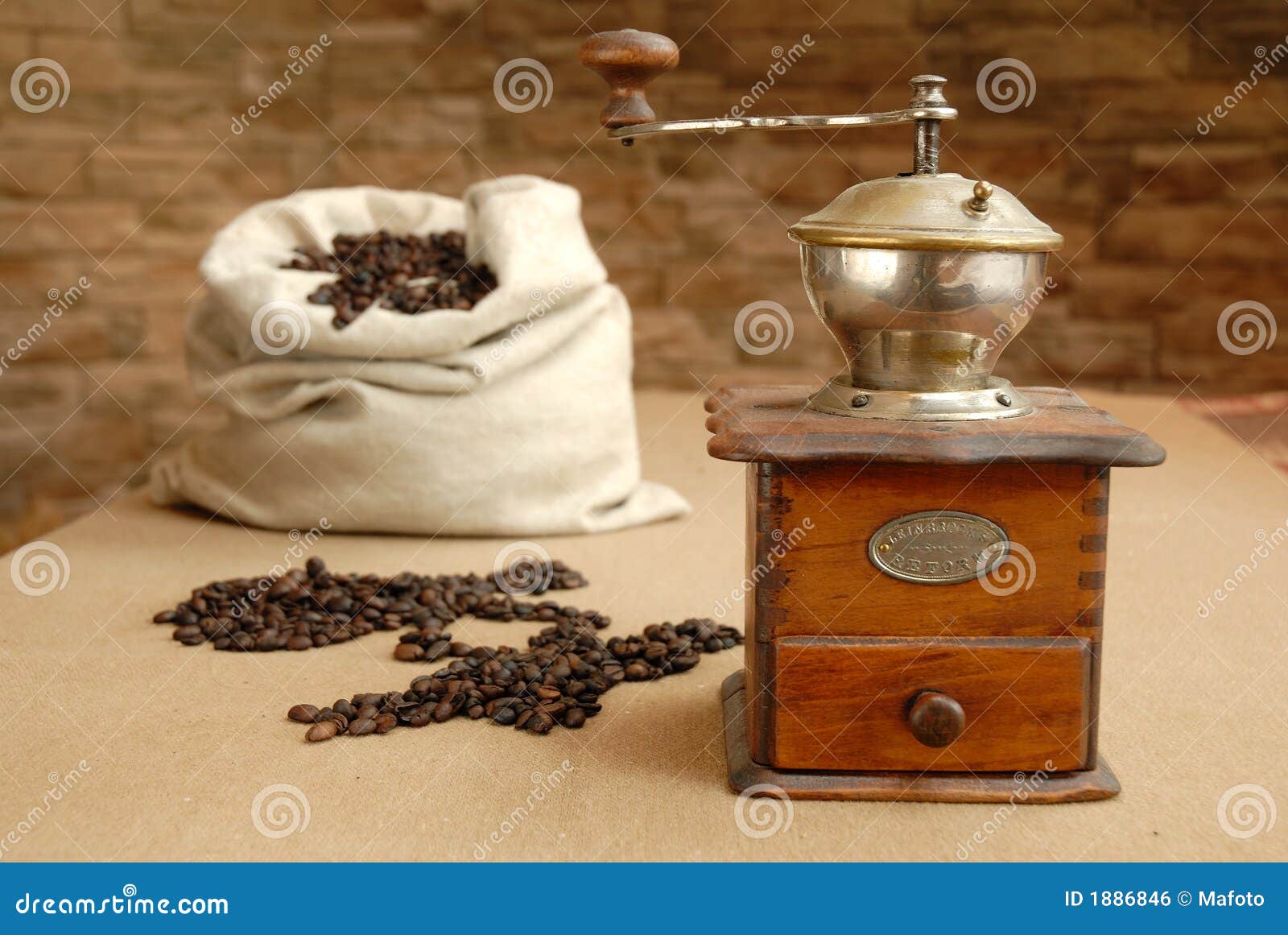 Sacchetto di caffè fotografia stock. Immagine di comodità - 1886846