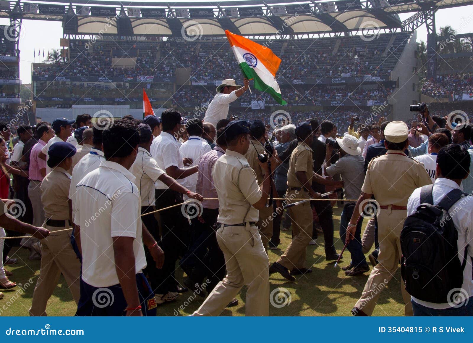 Sachin Tendulkar Retires editorial image. Image of cricket - 35404815
