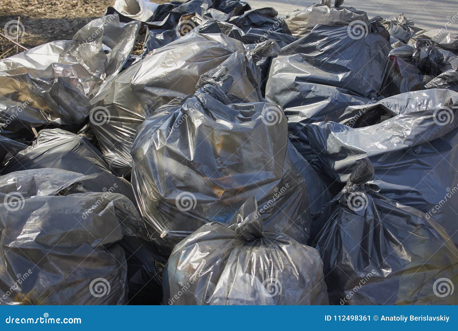 Sacks of garbage stock image. Image of order, dirty - 112498361