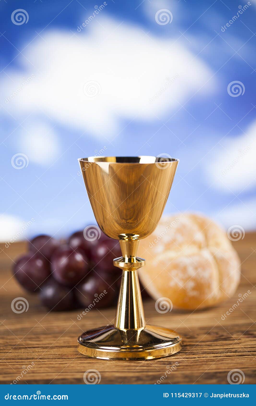 Eucharist Symbol of Bread and Wine, Chalice and Host, First Comm Stock ... Eucharist Symbol of Bread and Wine, Chalice and Host, First Comm Stock ...