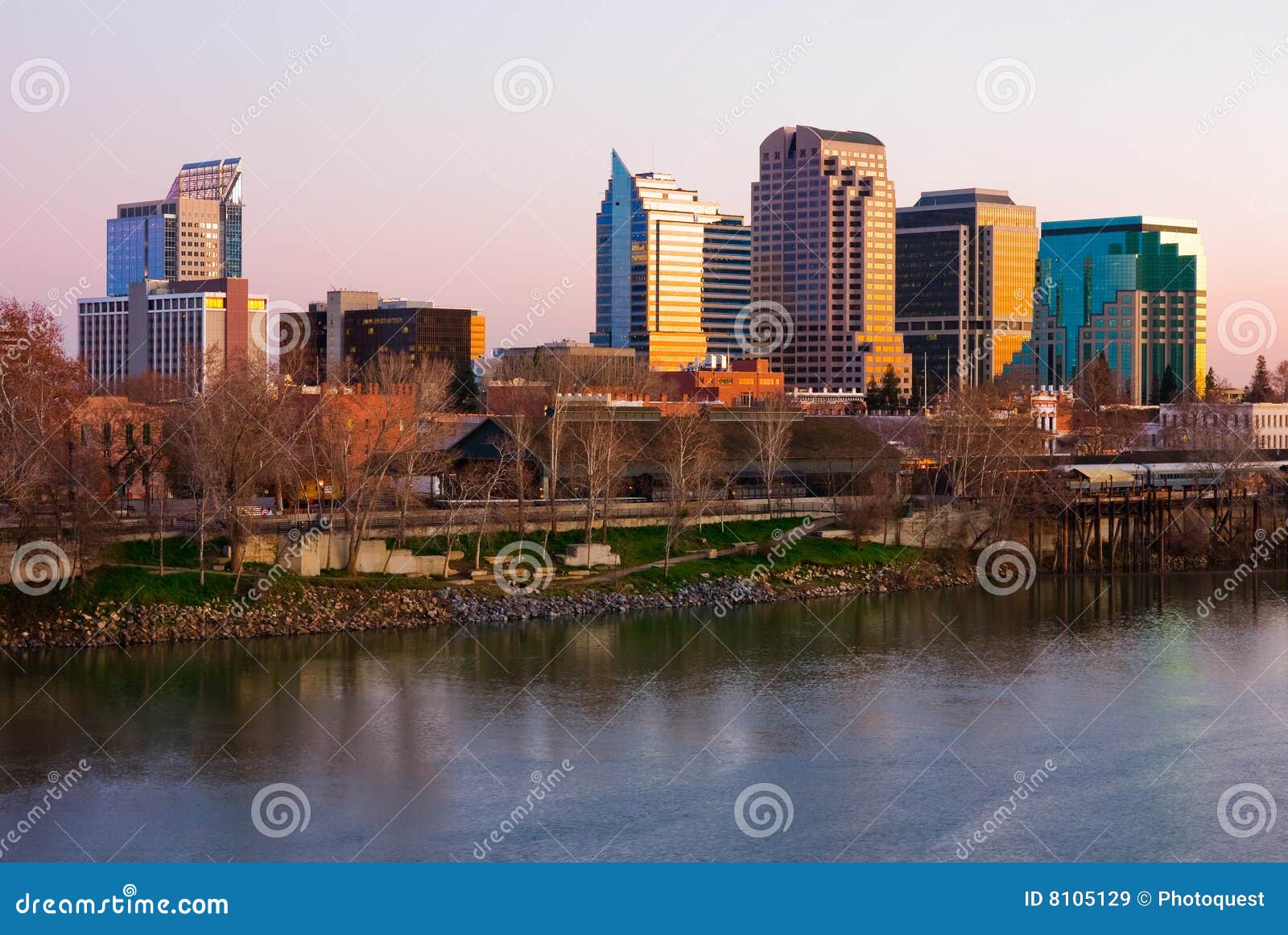Sacramento skyline stock image. Image of evening, busy - 8105129