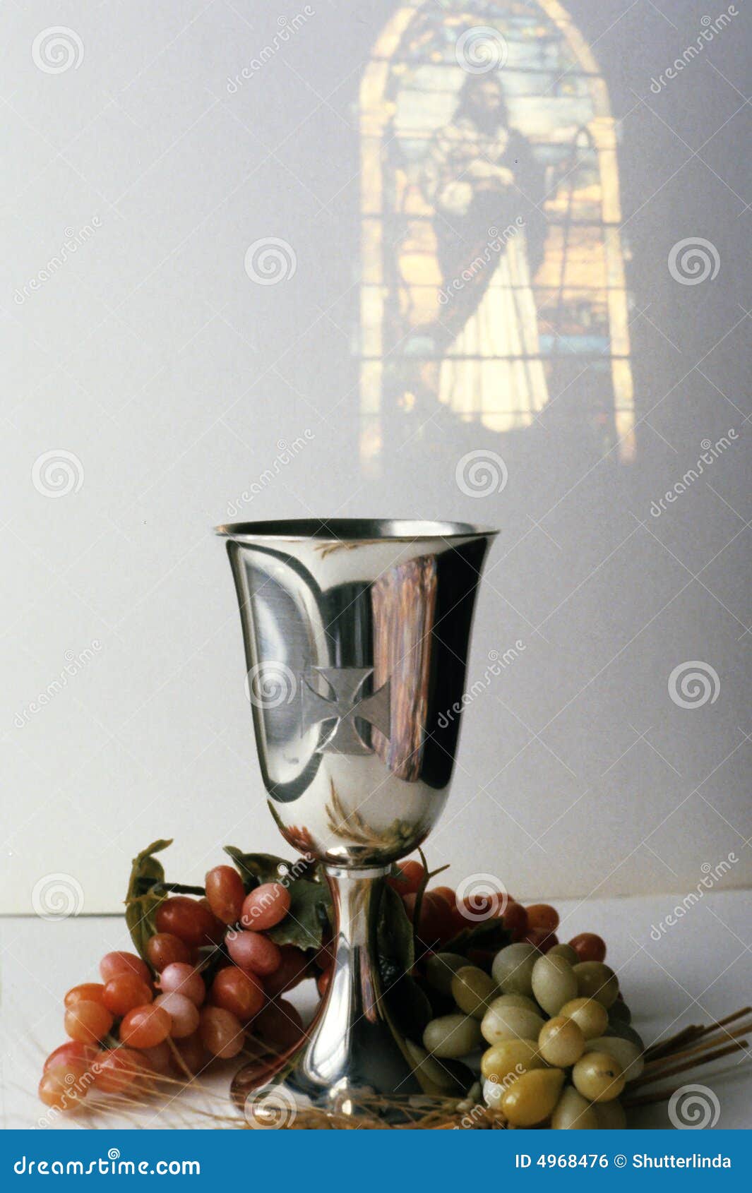 Sacred Chalice stock photo. Image of goblet, grapes, christ - 4968476