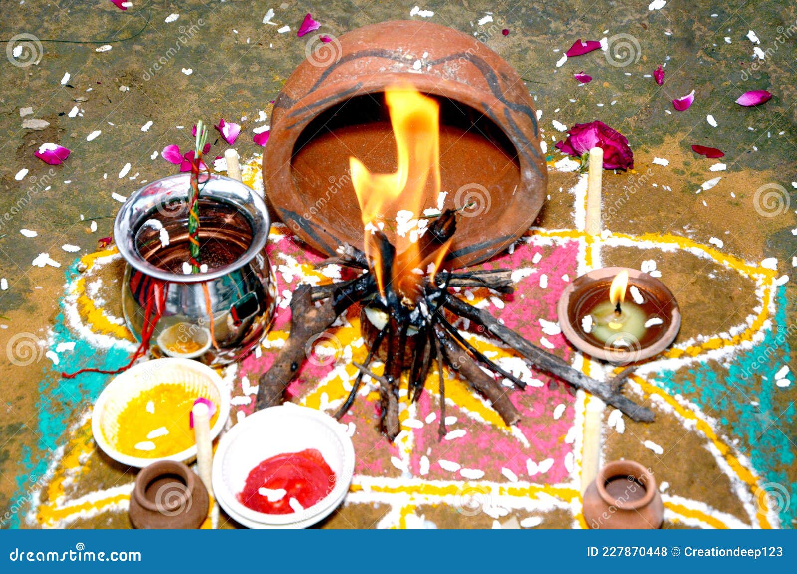 Sacred Fire Burning During Hindu Religious Rituals In Local Bengali ...