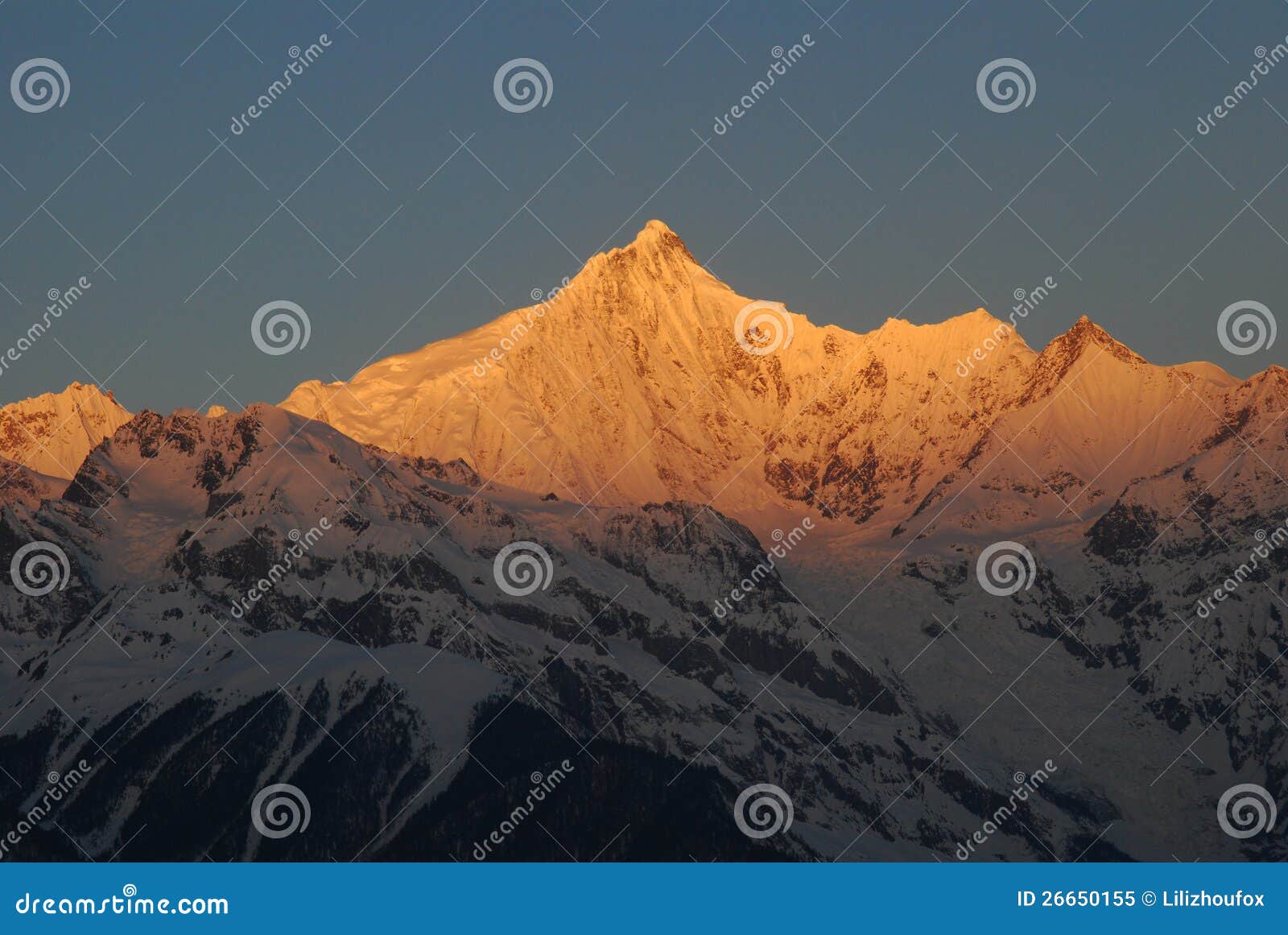 Sacred Mountain of Kawagebo Stock Image - Image of white, meili: 26650155