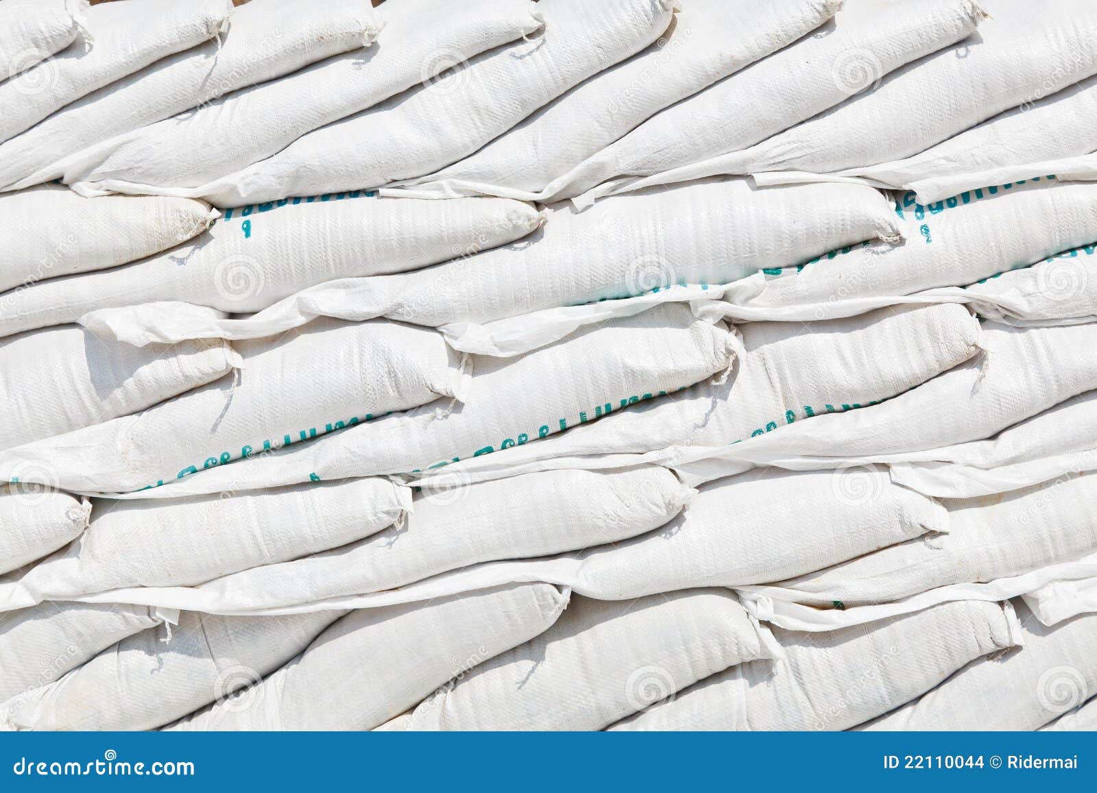 Sacs De Sable Pour La Protection D'inondation Photo stock - Image du ...