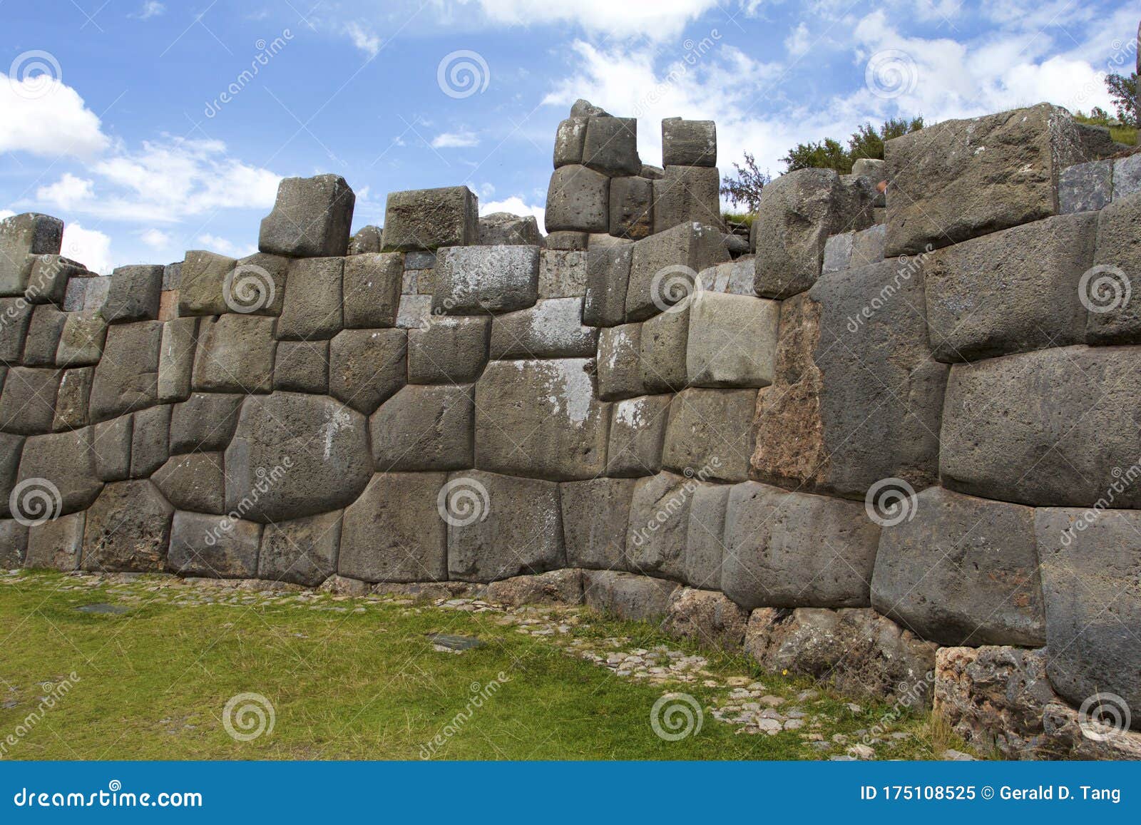 Sacsayhuaman Fortress 829999 Stock Image - Image of walls, temple ...