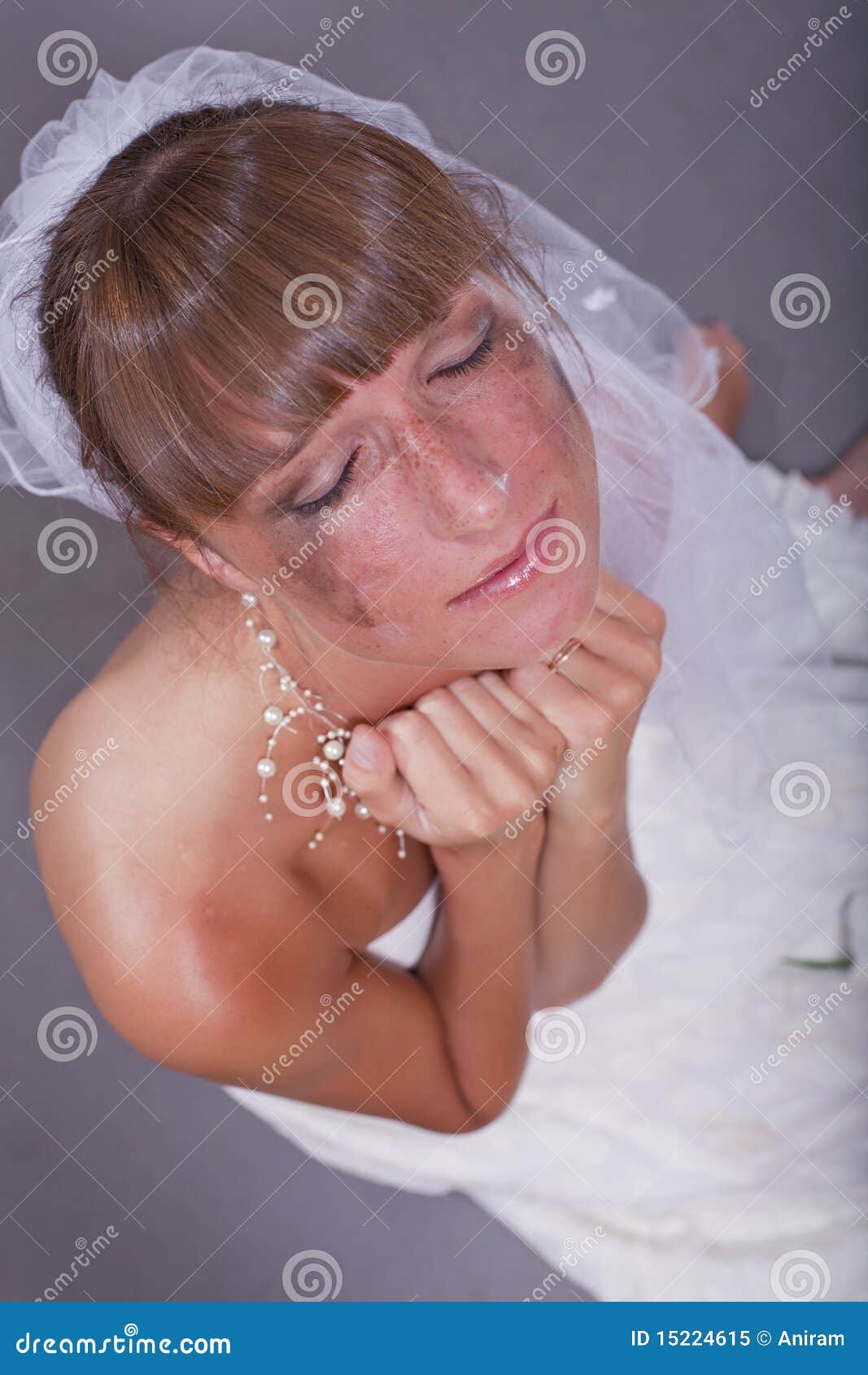 Sad bride crying stock image. Image of hand, emotion - 15224615