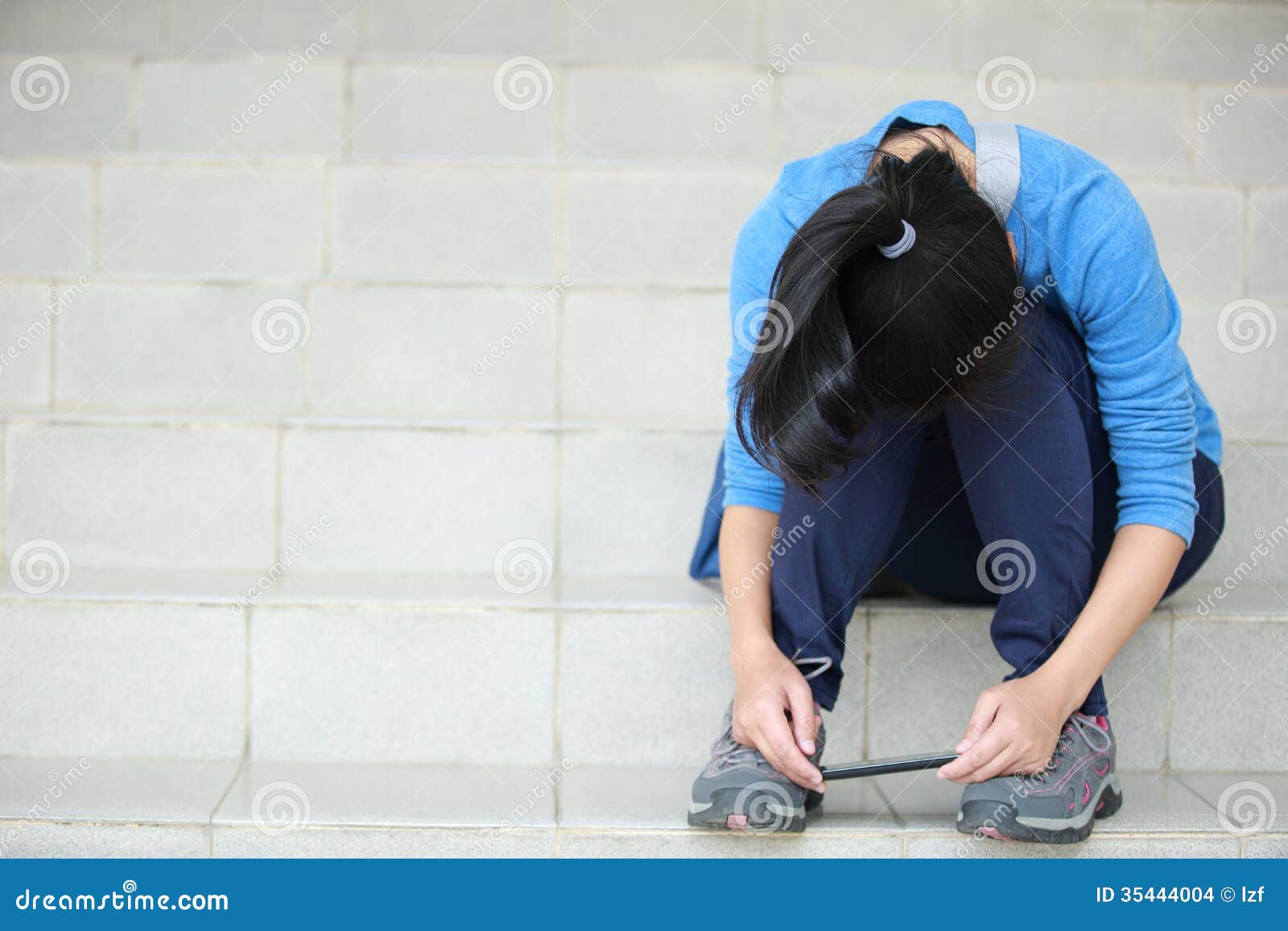 Sad College Student Use Smart Phone Stock Photo - Image of news, long ...