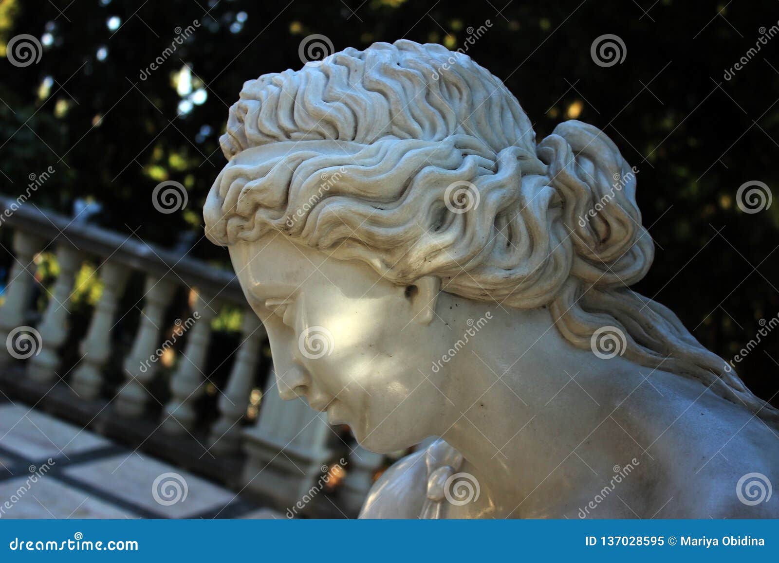 Sad face of statue stock image. Image of ancient, lost - 137028595