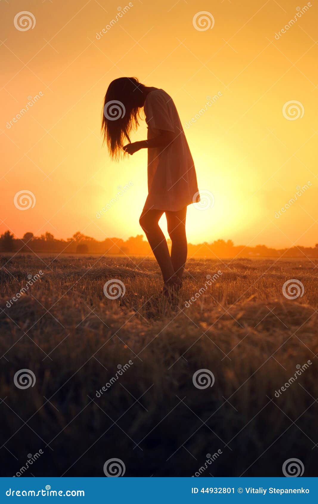 Sad girl in autumn stock image. Image of grass, pain - 44932801