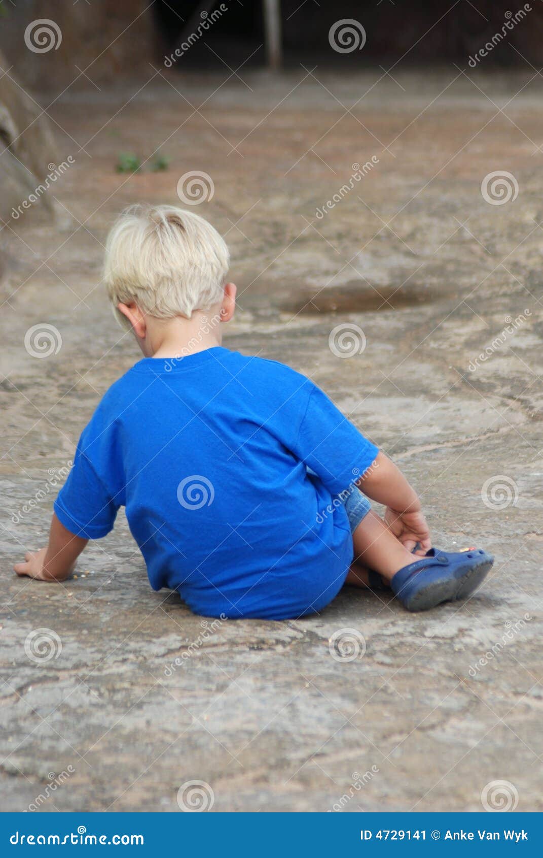 Sad little boy stock image. Image of outside, child, childhood - 4729141