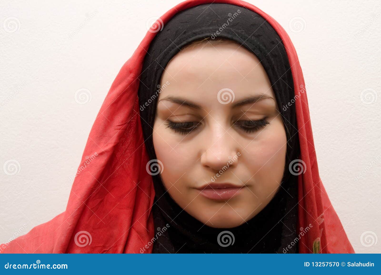 Sad muslim woman stock photo. Image of thinking, islamic - 13257570