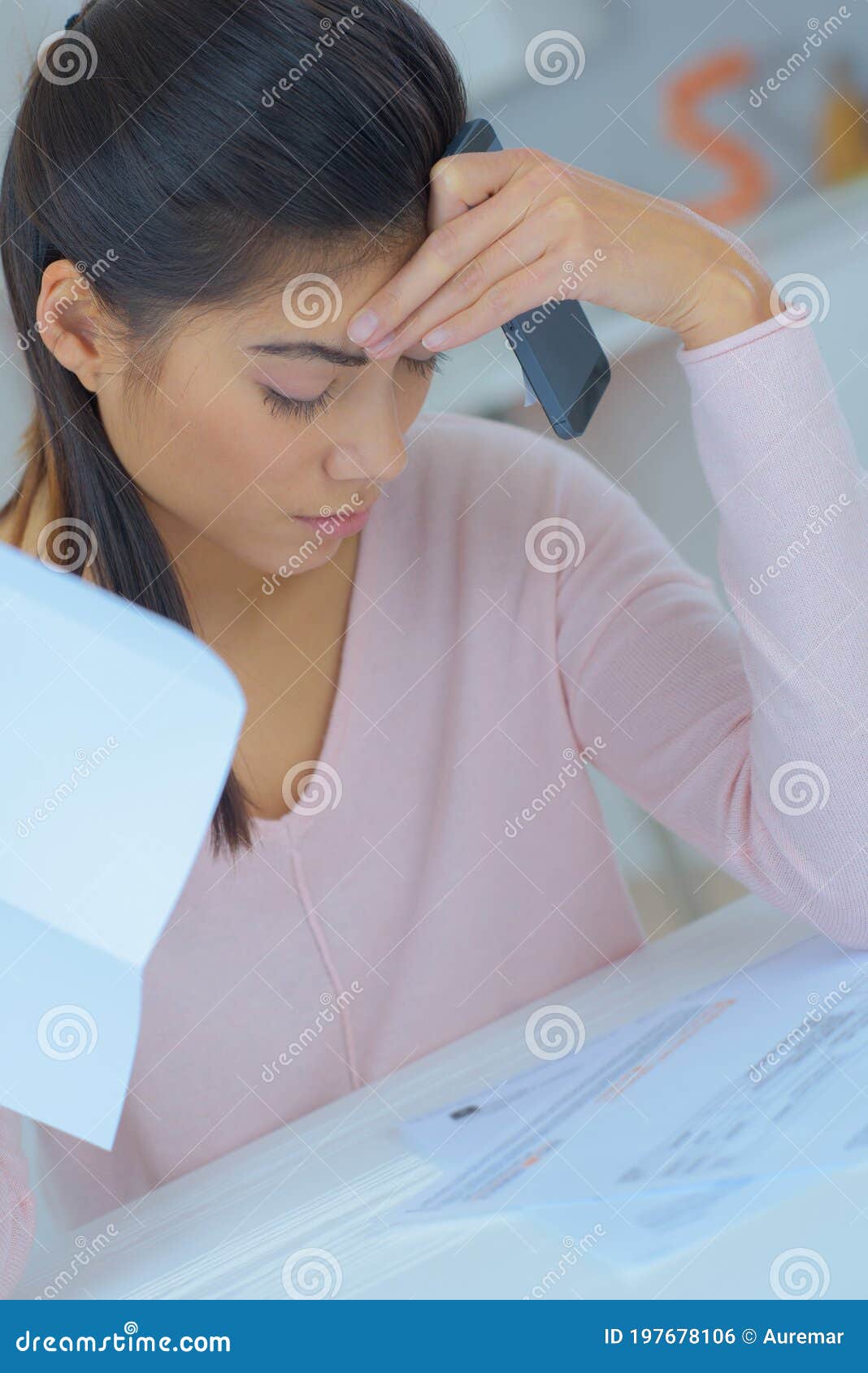 Sad woman reading letter stock photo. Image of burnout - 197678106