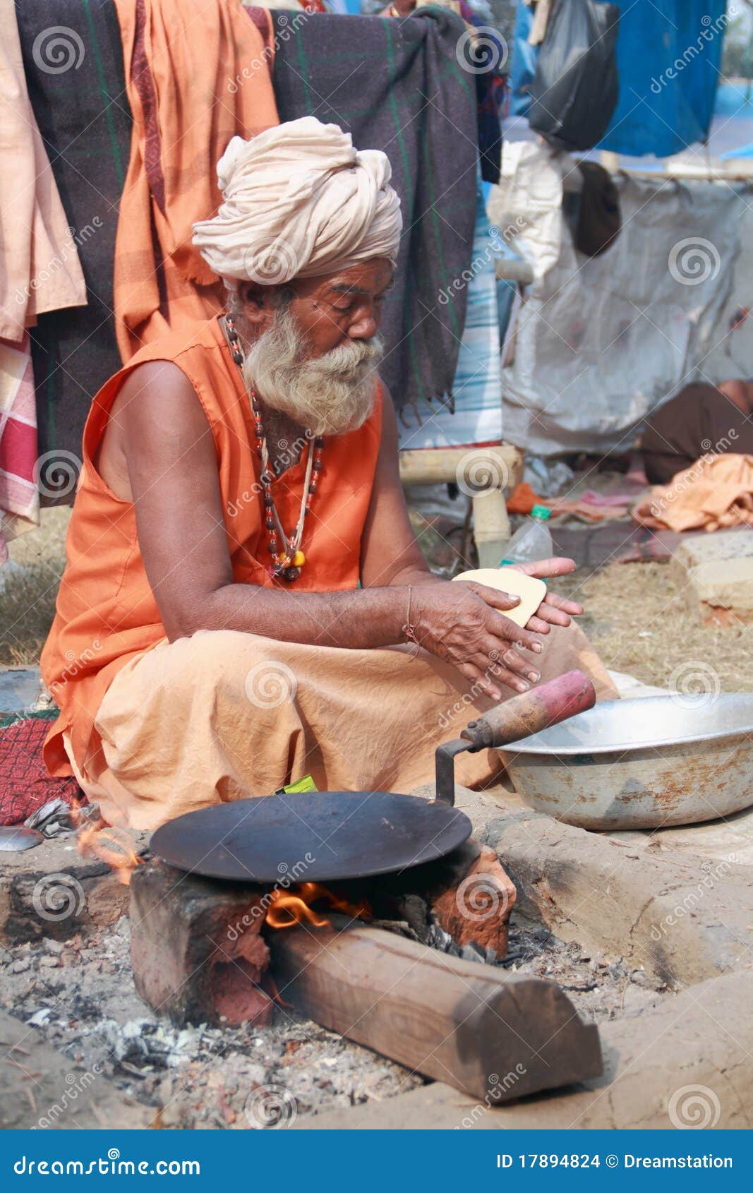 SADHU, UOMINI SANTI DELL'INDIA Immagine Stock Editoriale - Immagine di ...