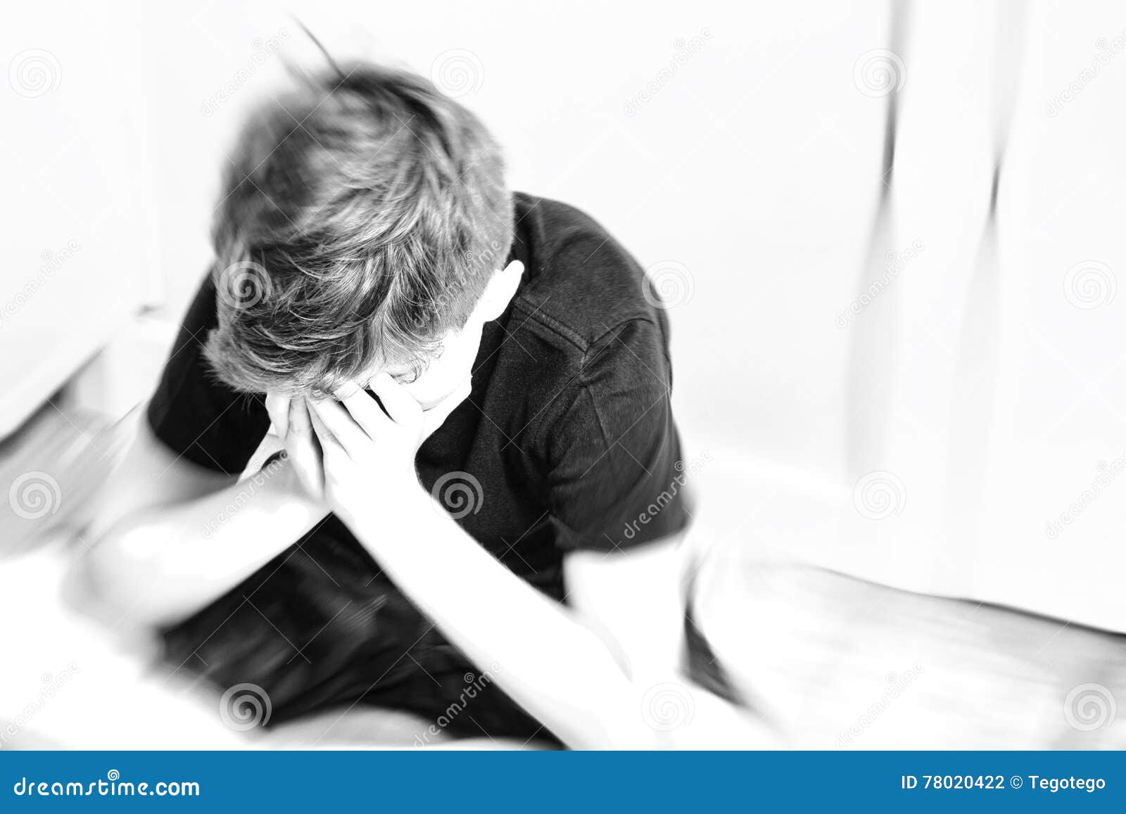 Sadness Child Hands on Face Stock Photo - Image of child, drama: 78020422