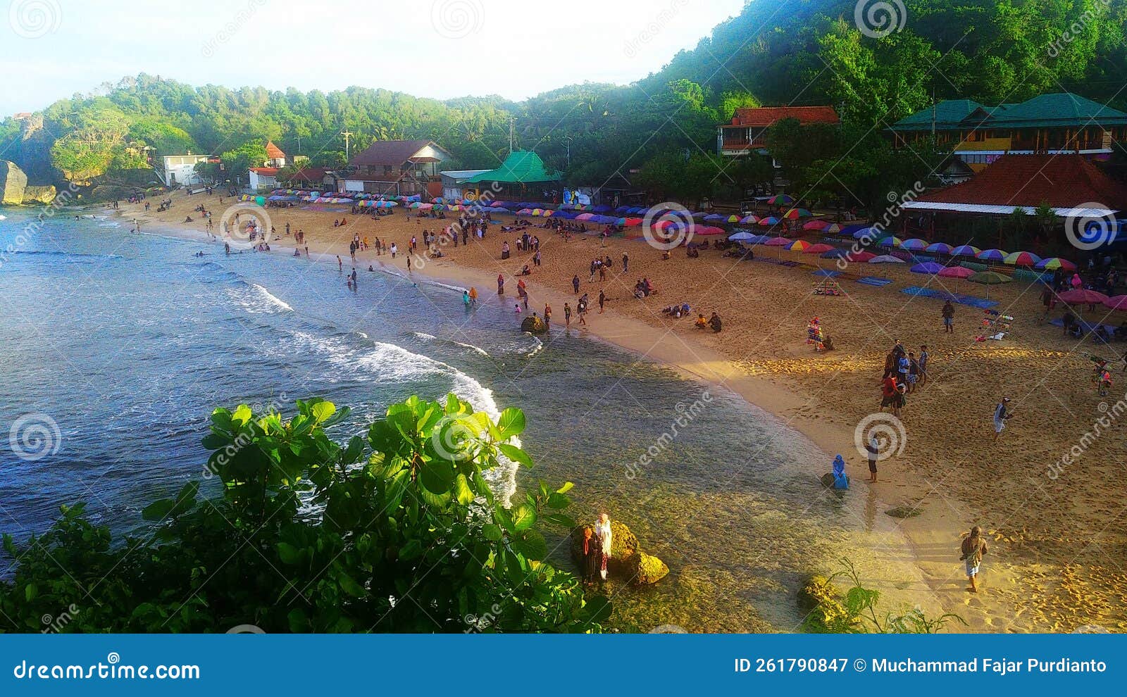 Sadranan Beach editorial photography. Image of panorama - 261790847