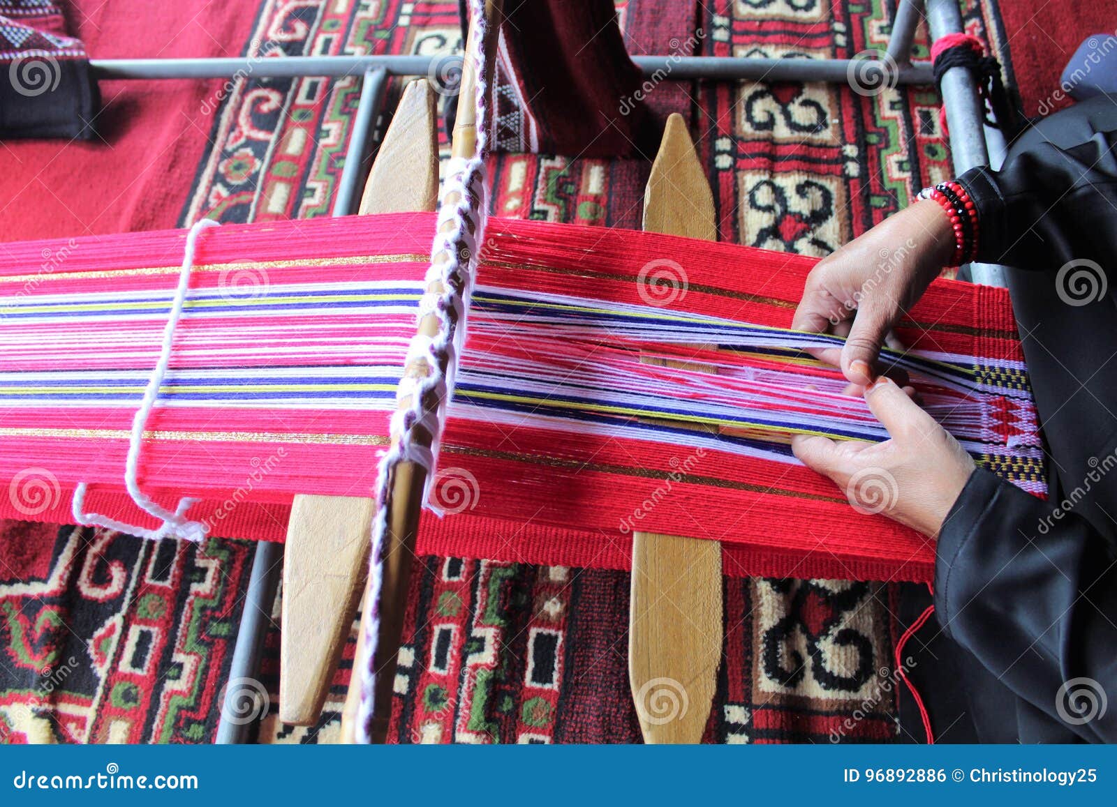 Sadu Weaving Stock Photos - Free & Royalty-Free Stock Photos from ...