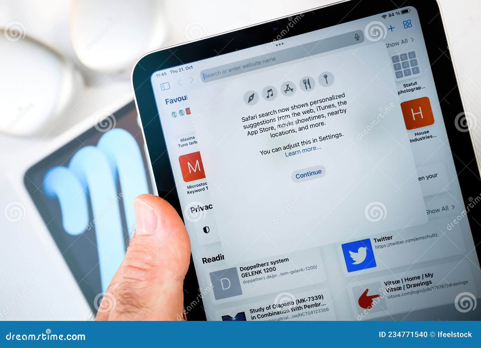 Safari Internet Browser New Features Settings Suggestions and Icons on ...
