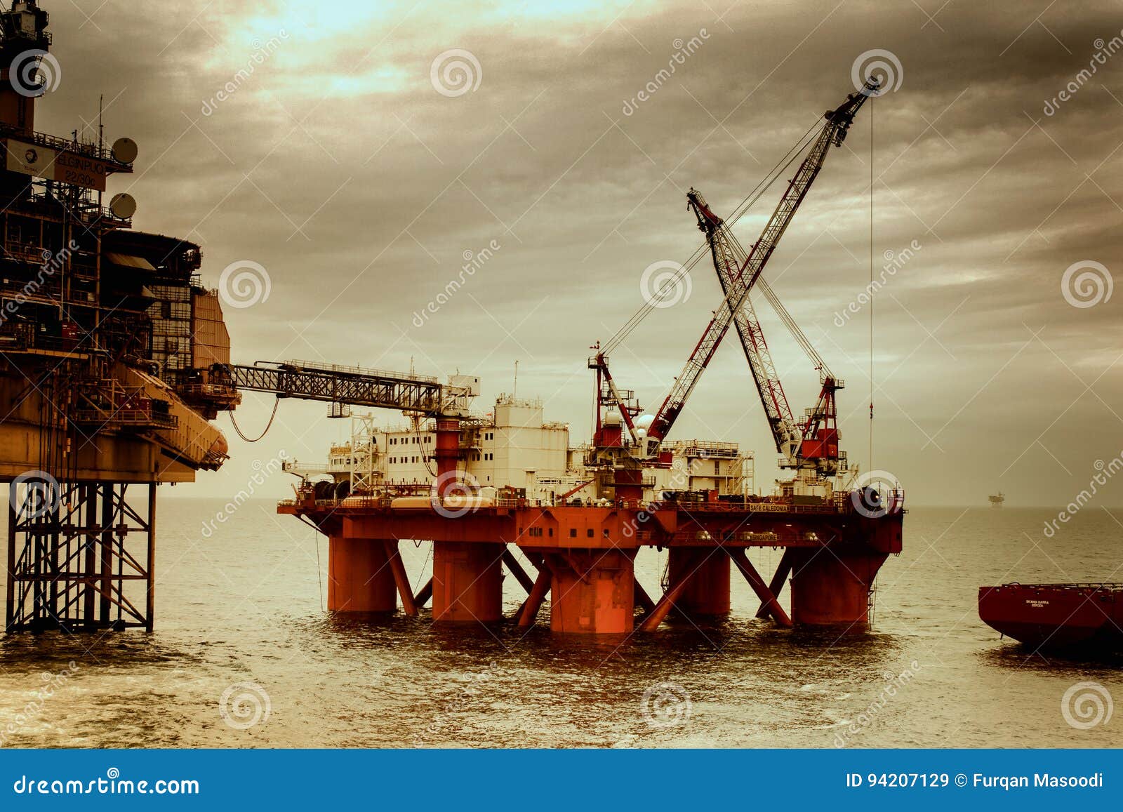 Safe Caledonia Accommodation Rig Editorial Stock Image - Image of ...