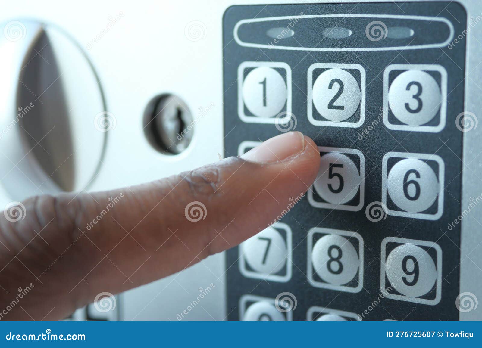 Safe Dial Lock Close Up Background Stock Image - Image of iron, dial ...