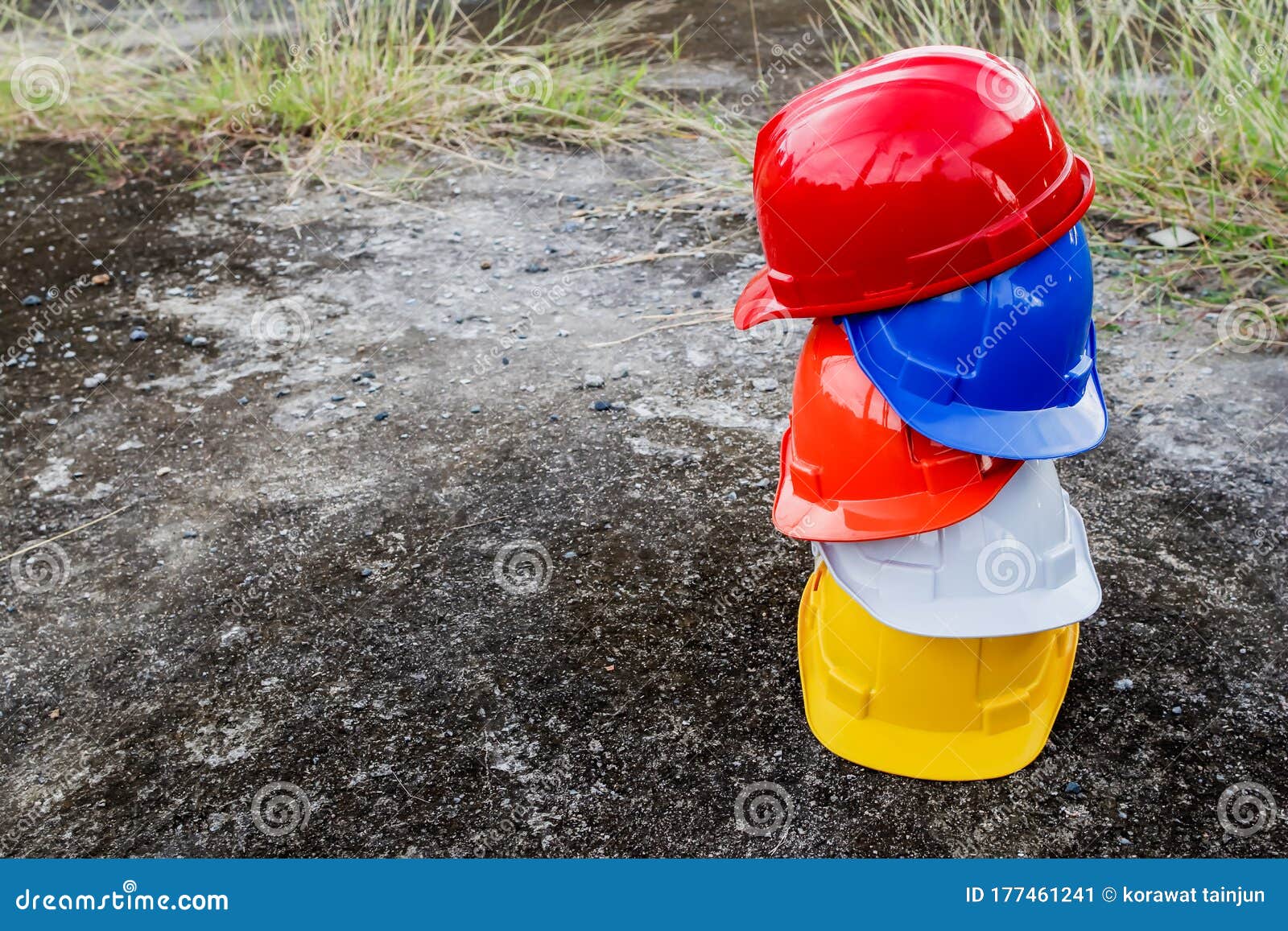 Safety Helmets are a Safety Protection Device in Construction Sites for ...