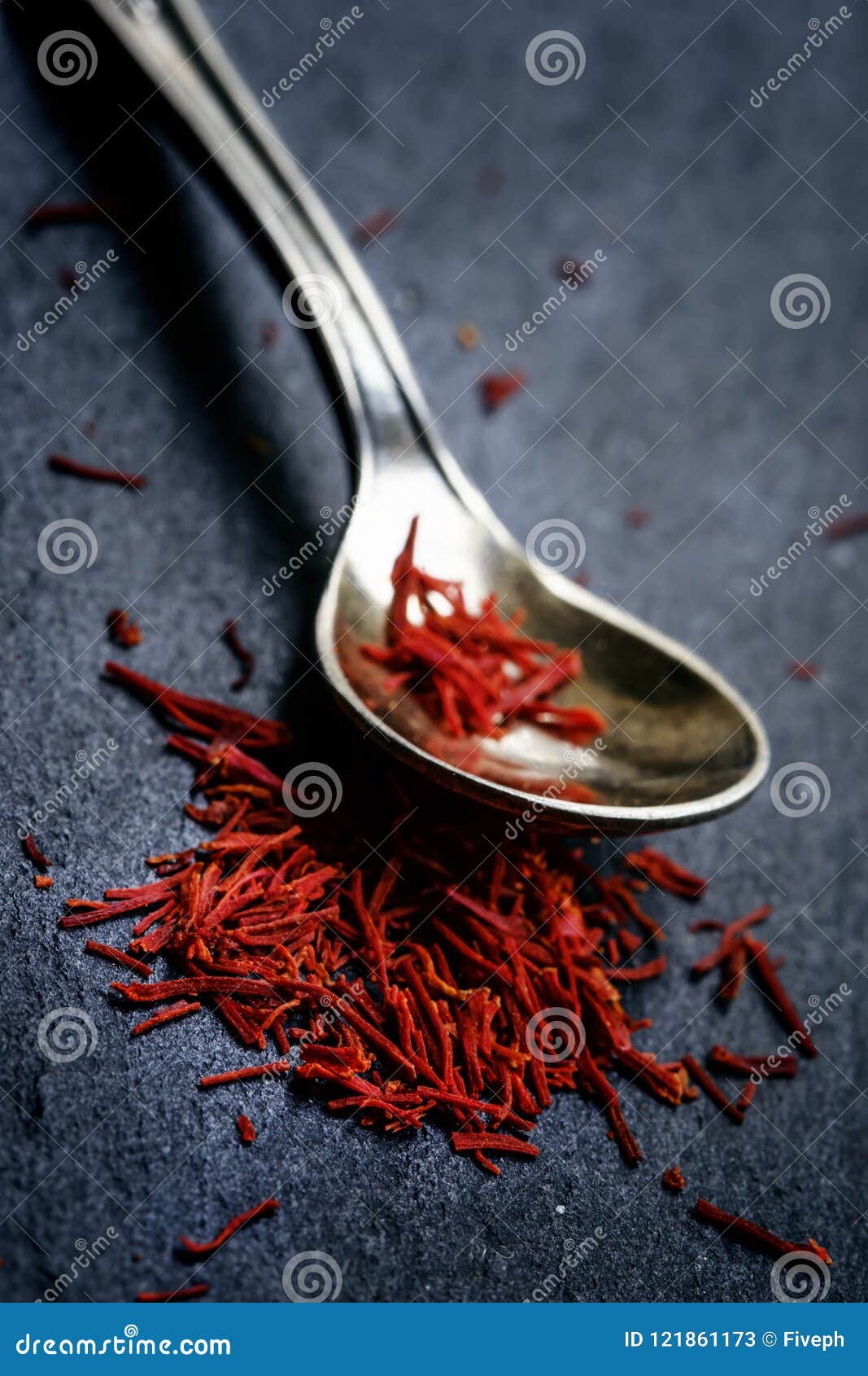 Saffron in a Spoon on a Dark Background, Selective Focus, Macro Stock ...