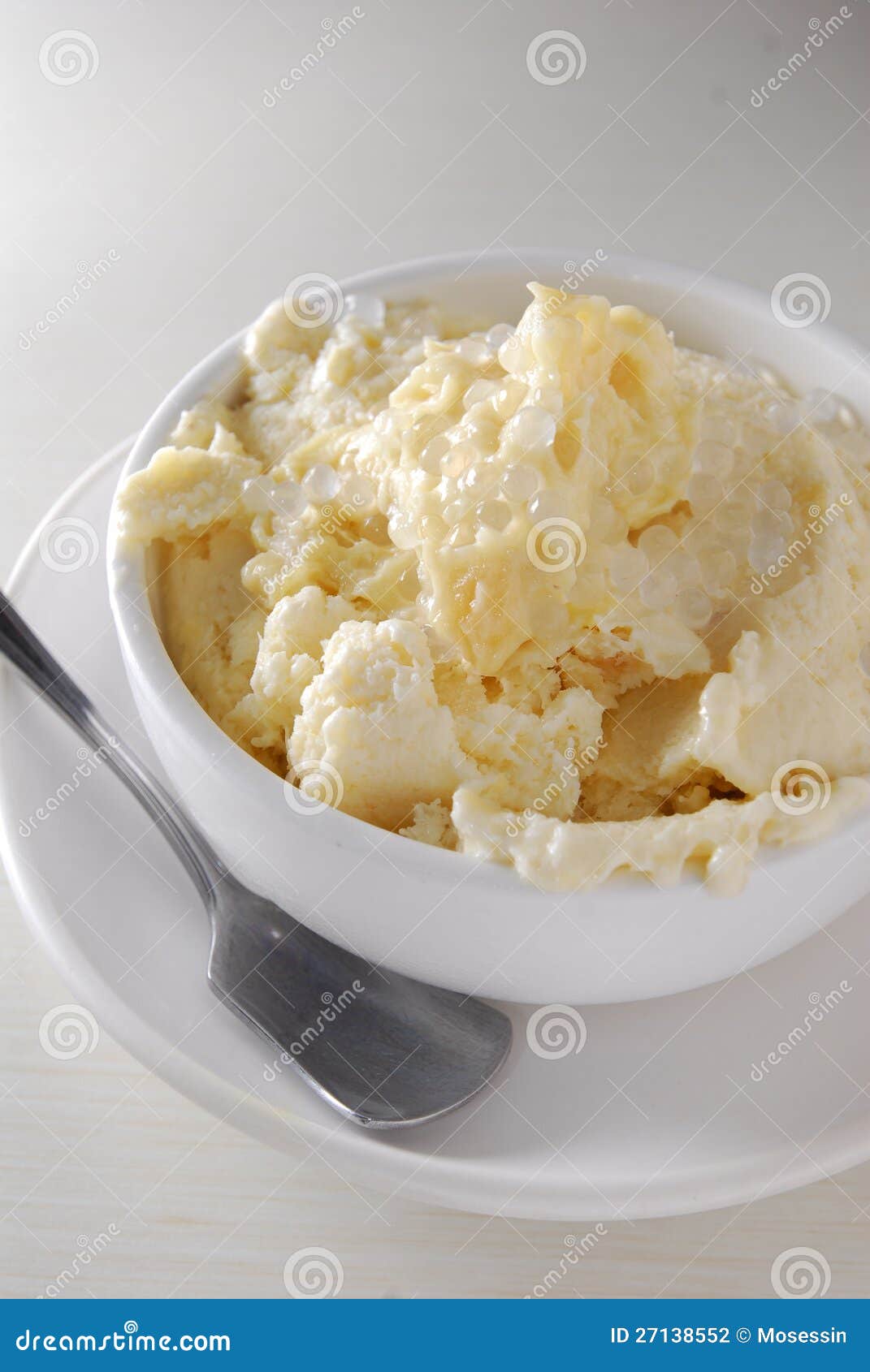 Sago Mango Vanilla Ice-cream Stock Photo - Image of product, cool: 27138552