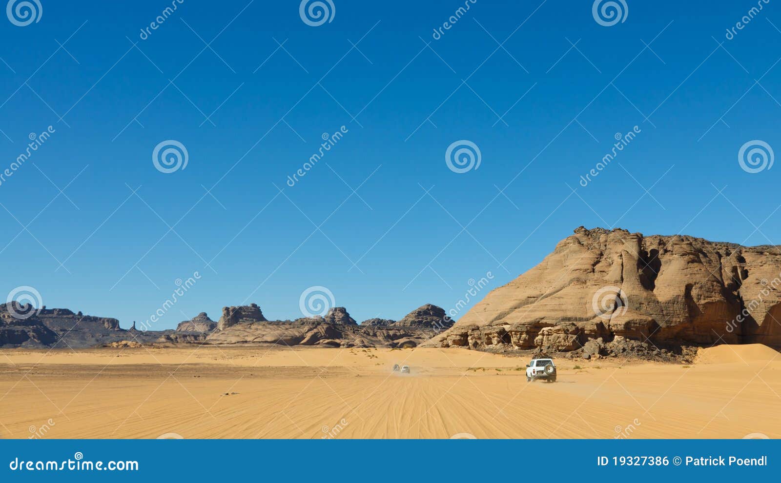 Sahara Desert Safari - Akakus, Sahara, Libya Stock Photo - Image of ...