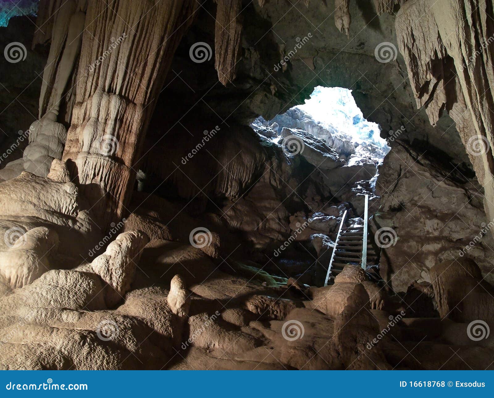 Sai Cave stock photo. Image of background, ladder, gateway - 16618768