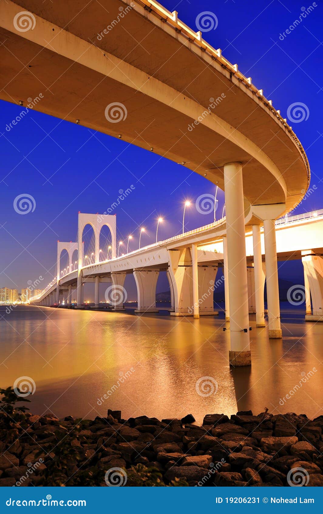 Sai Van Bridge Royalty-Free Stock Photo | CartoonDealer.com #19206231