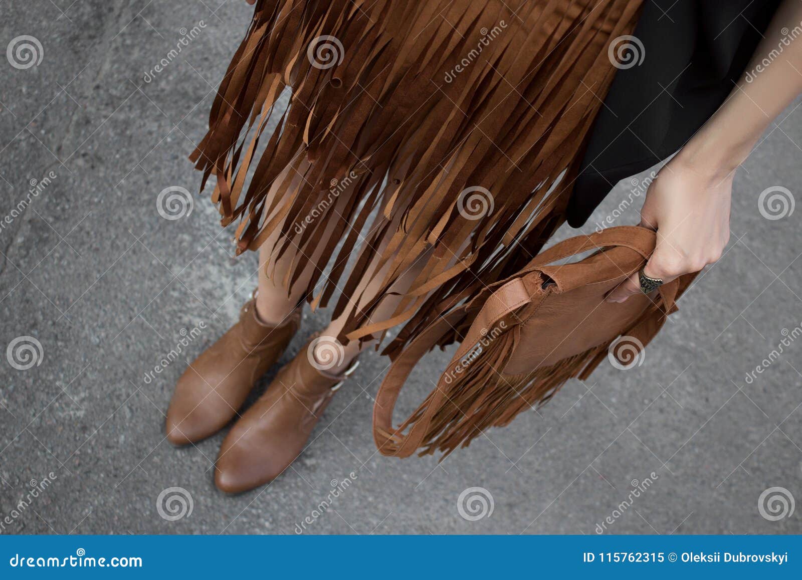 Saia Da Franja De Brown E Saco De Couro Marrom Imagem de Stock - Imagem ...