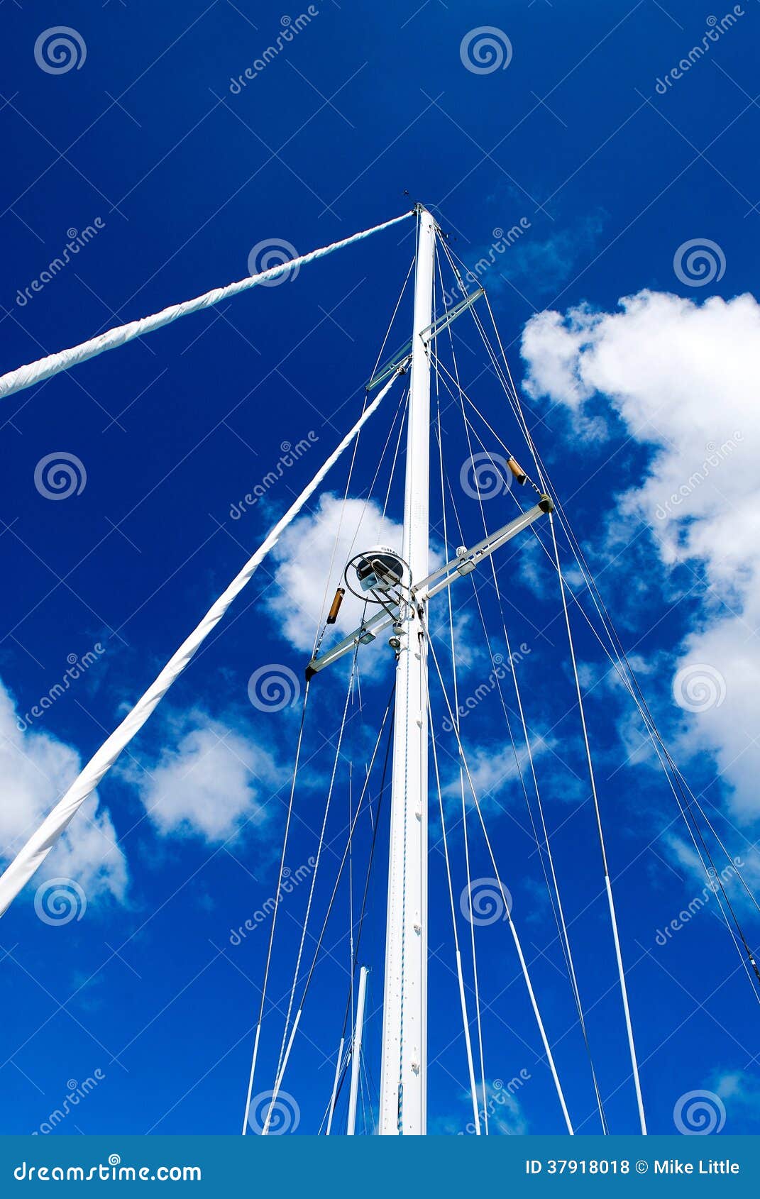 SailBoat Mast stock photo. Image of running, sailboat - 37918018