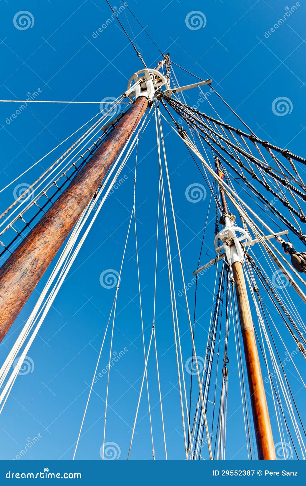 Sailboat mast and Rope stock image. Image of navigation - 29552387